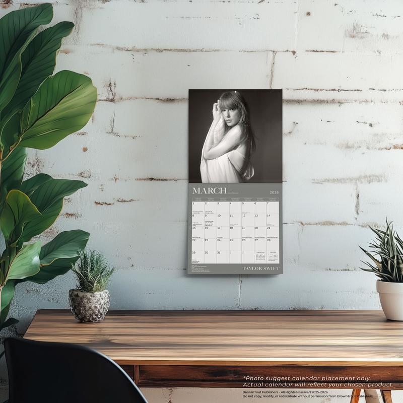 Taylor Swift OFFICIAL | 2026 7 x 14 Inch (Hanging) Monthly Mini Wall ...