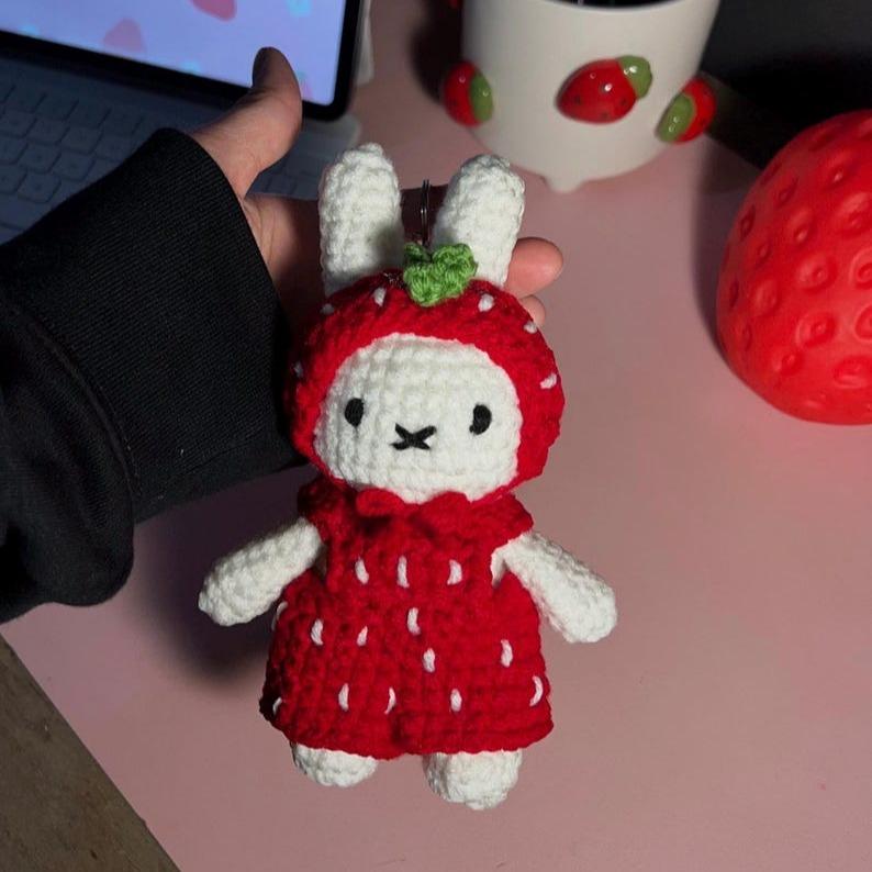 Crochet Miffy Keychain, Miffy Crochet, Crochet Miffy, Miffy Plushie ...