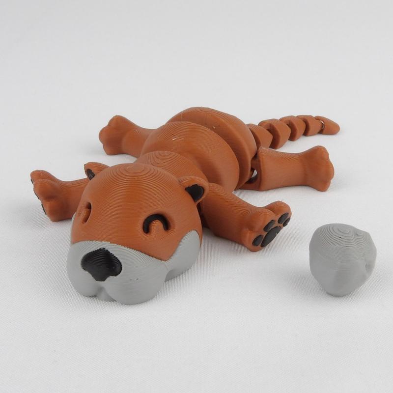 Colorful Articulated Otter Desk Buddy - 3D Printed Fidget Toy for ...