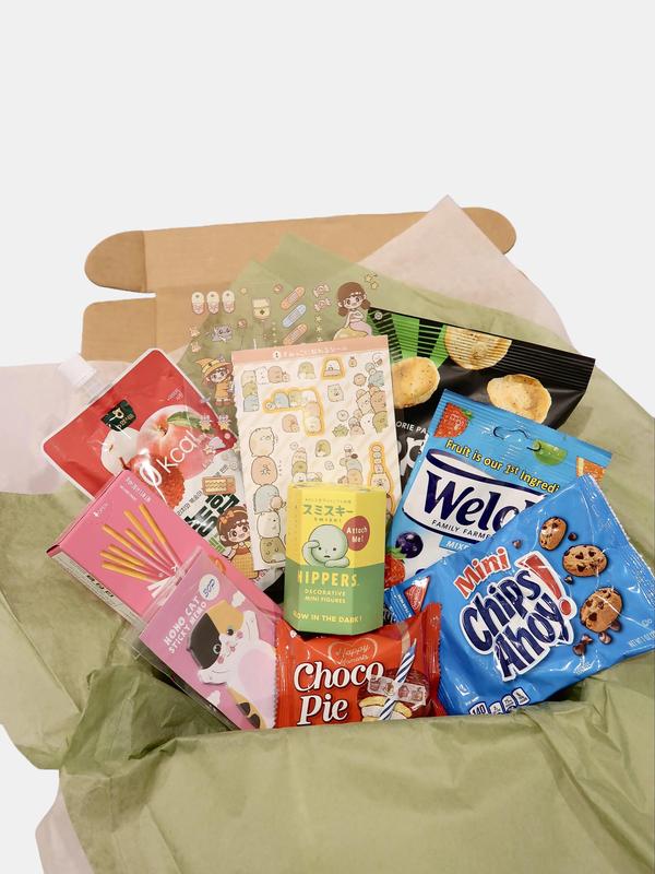 Smiski Hipper Goodies Gift Bundle | gift box, birthday gift, - TikTok Shop